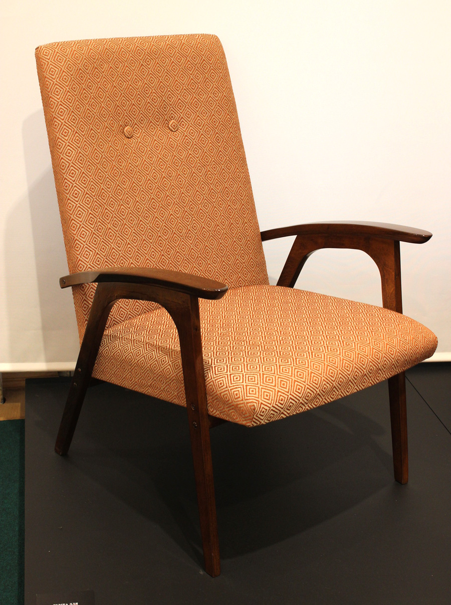 Soviet Furniture Design: from Modernism to Constructivism