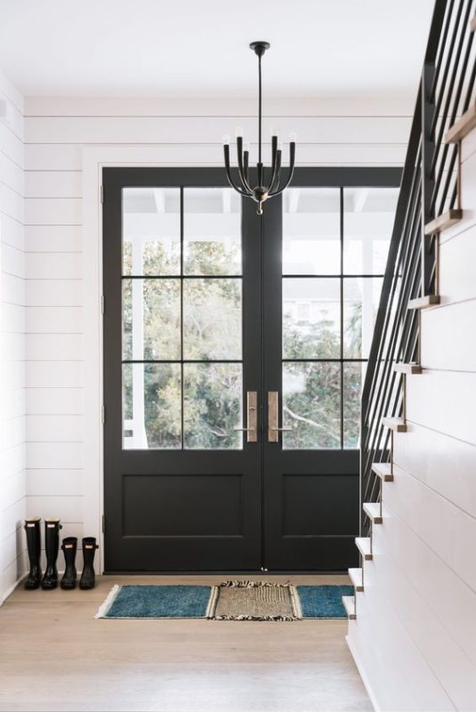 Tips on Selecting The Right Door Type For Your Dream Home | L'Essenziale