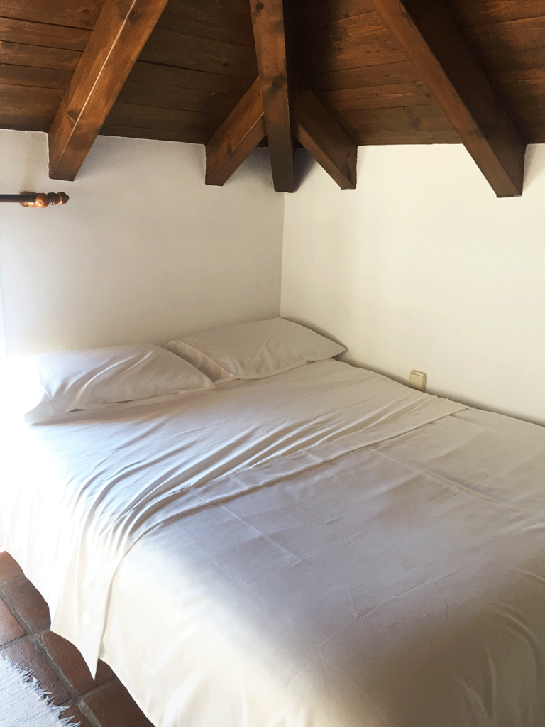 California Design Den Bedding Review - L'Essenziale, interior design blog