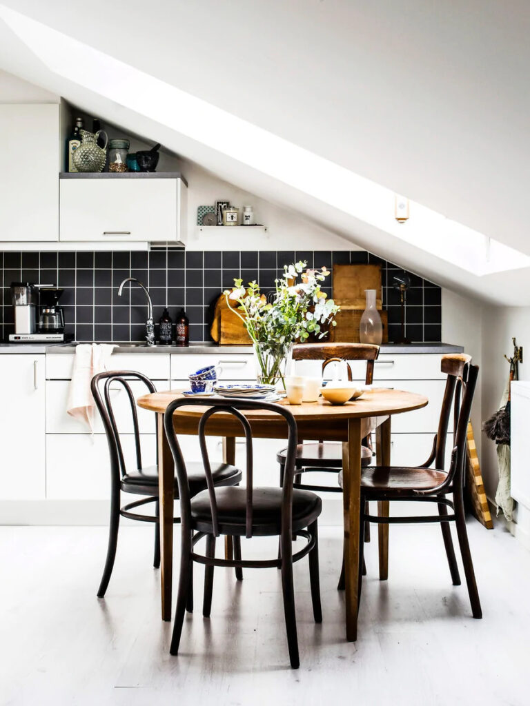 Making The Most Of Bijou Spaces: Tips For Homeowners | L'Essenziale