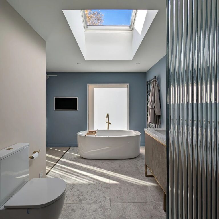 Roof Window Design Trends for Contemporary Homes | L'Essenziale